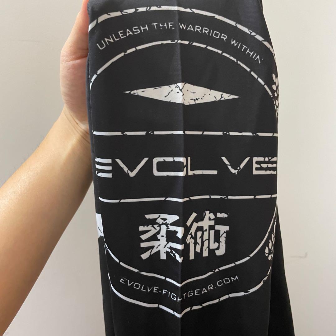 EVOLVE JIU-JITSU RASH GUARD (BLACK) / EVOLVE GUERREIRO RASH GUARD (RED ...