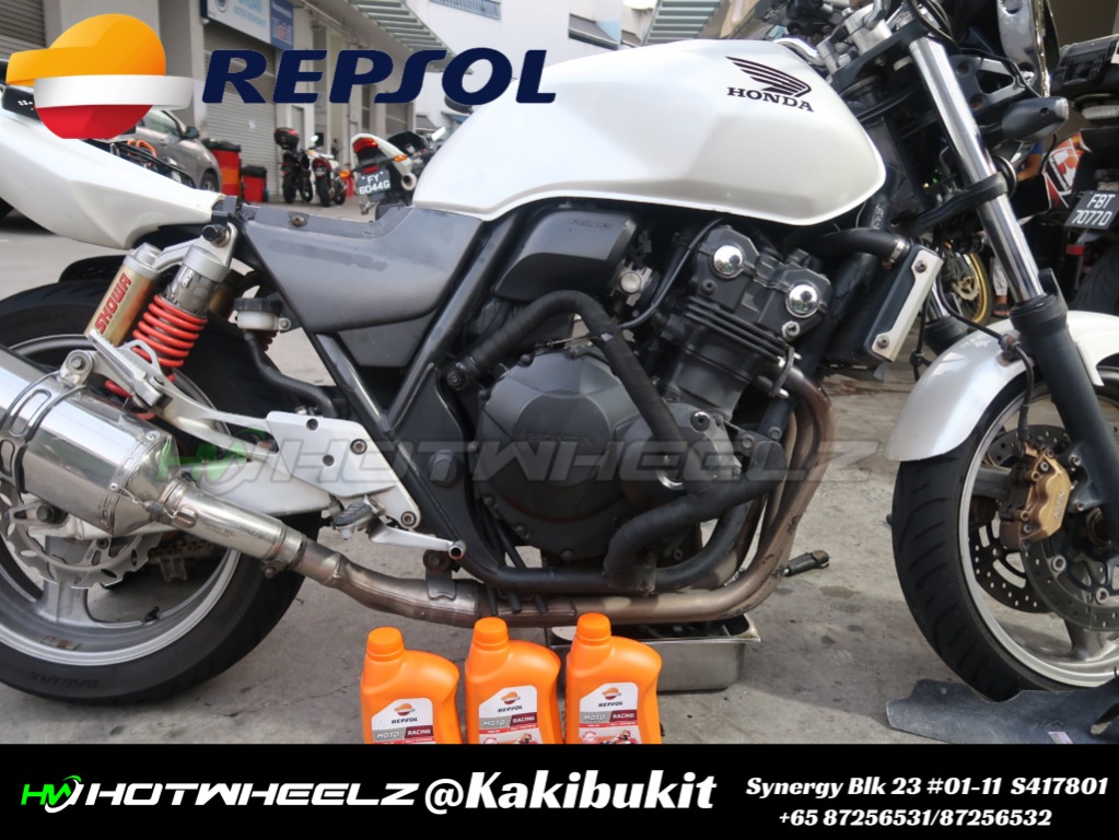 HONDA CB400 IN FOR REPSOL ENGINE OIL CHANGE, Motorcycles, Motorcycle ...