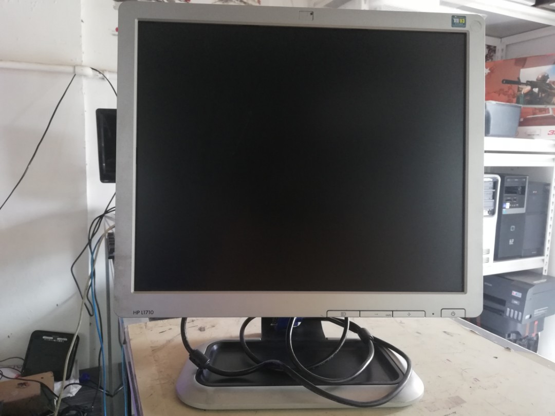 HP L1710 LCD MONITOR, Computers & Tech, Parts & Accessories, Monitor ...