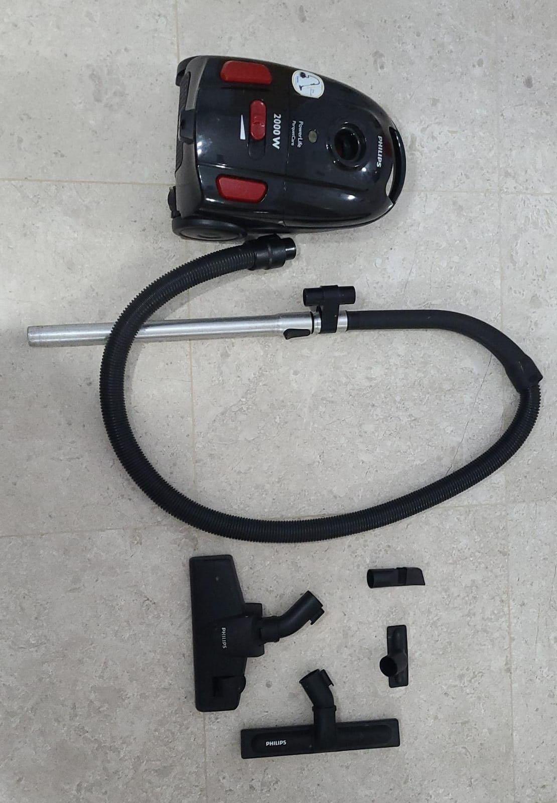 Philips powerlife parquet care 2000w, TV & Home Appliances, Vacuum ...