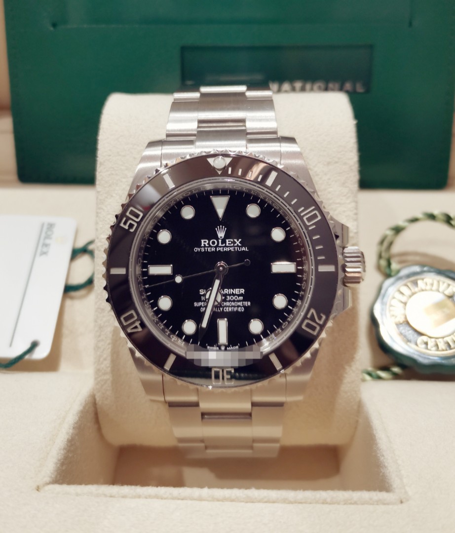 Rolex Submariner 41 no date steel 124060, Luxury, Watches on Carousell