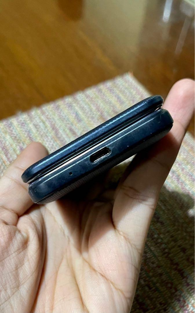 Samsung Galaxy Folder 1, Mobile Phones & Gadgets, Mobile Phones ...