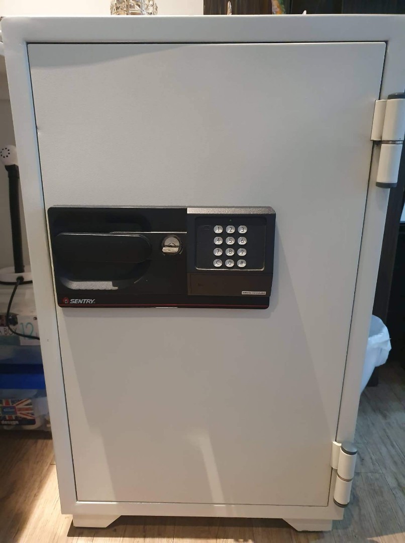 Sentry safe/vault, Furniture & Home Living, Security & Locks, Safe on ...