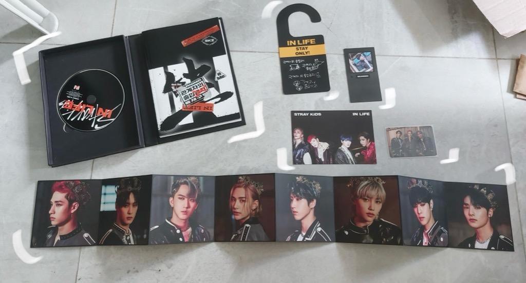 Stray Kids SKZ Limited Ver In Life album, Hobbies & Toys, Memorabilia ...