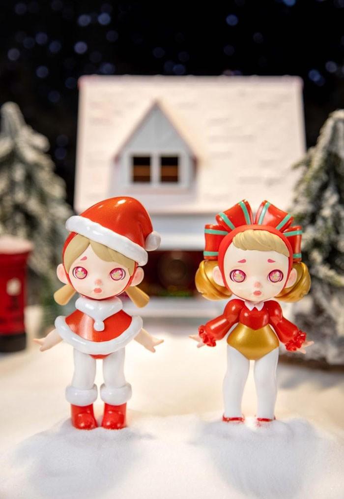 TOYCITY LAURA CHRISTMAS SURPRISE 1225 (2 DOLLS AT RANDOM) C/W LIMITED ...