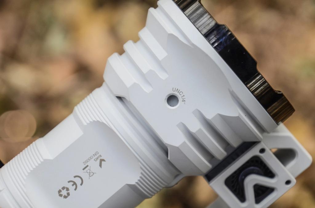 (41,500 Lumens) Manker MK38 Satellite Compact Handheld Searchlight, Sports Equipment, Hiking ...