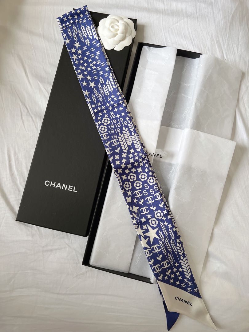 難買款 Chanel twilly scarf (全新）, 名牌, 飾物及配件 - Carousell