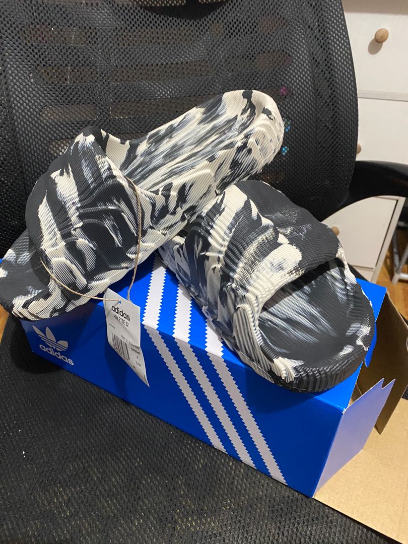 Adidas Adilette 22 Slides, Men's Fashion, Footwear, Sneakers on Carousell