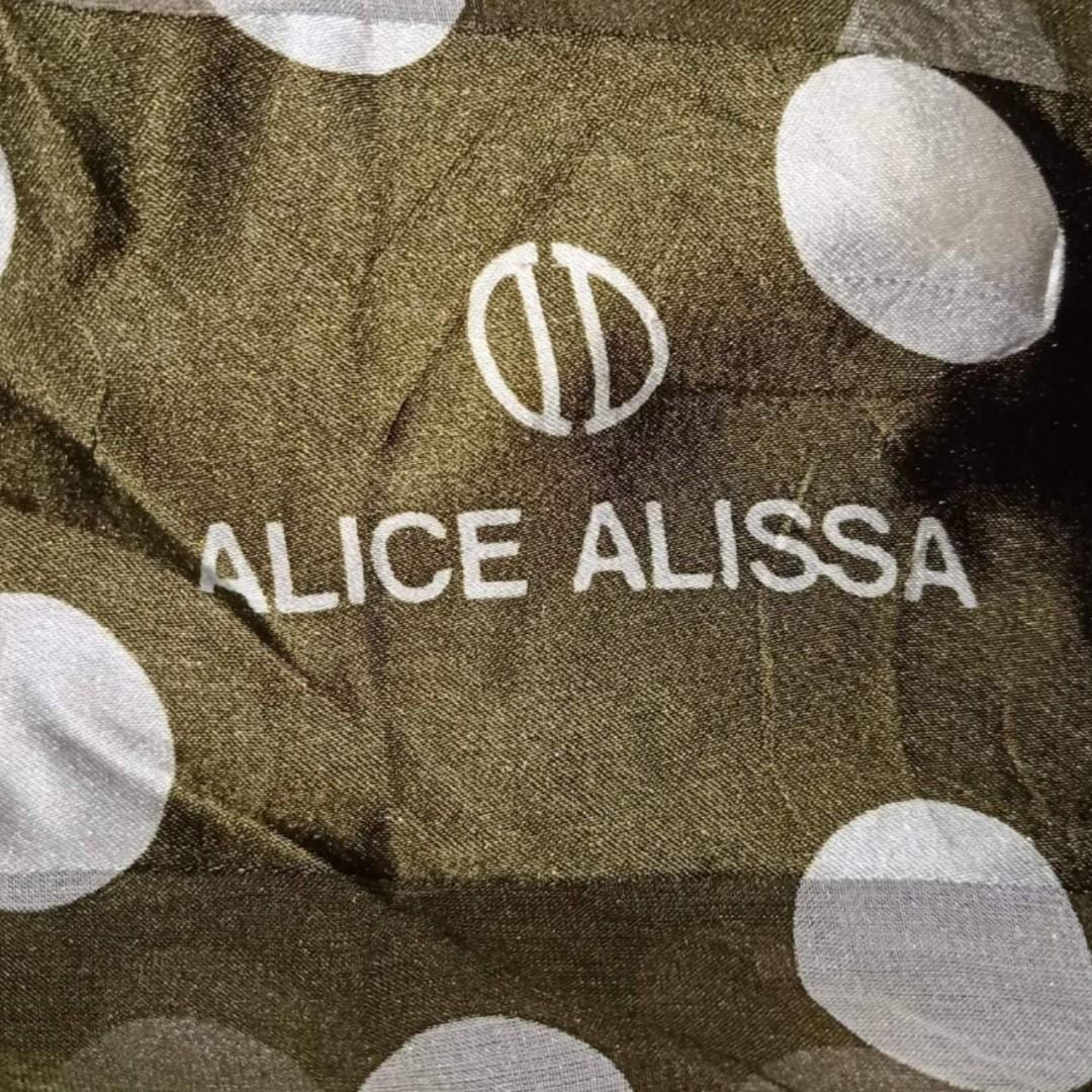 ALICE ALISSA SILK SCARF, Women's Fashion, Watches & Accessories ...