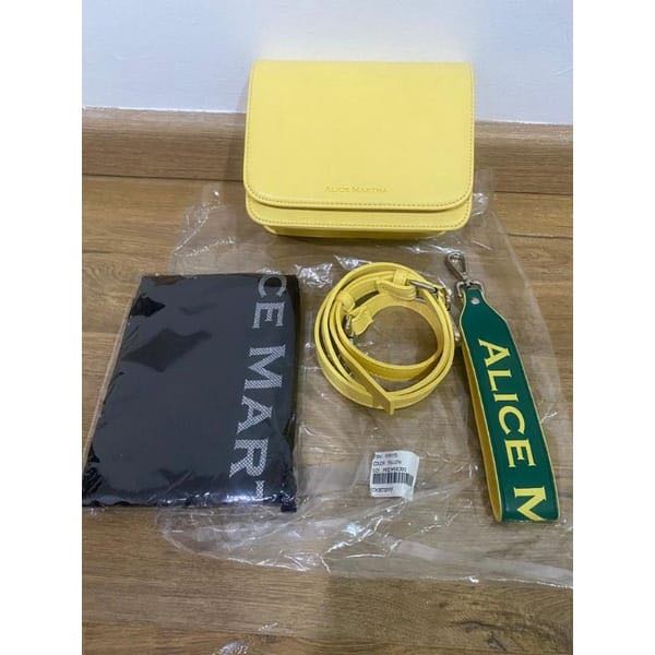 Alice Martha Dovey Bag Yellow, Fesyen Wanita, Tas & Dompet di Carousell