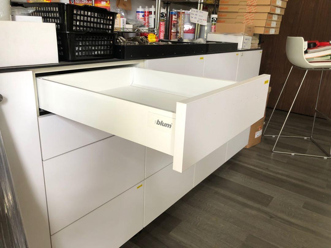 Blum Tandembox S1 kitchen drawer for viewing at Sinterry Hardware ...