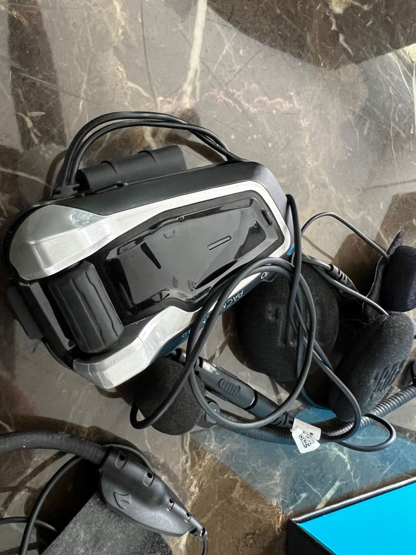 Cardo packtalk bold duo set, Motorcycles, Motorcycle Accessories on ...