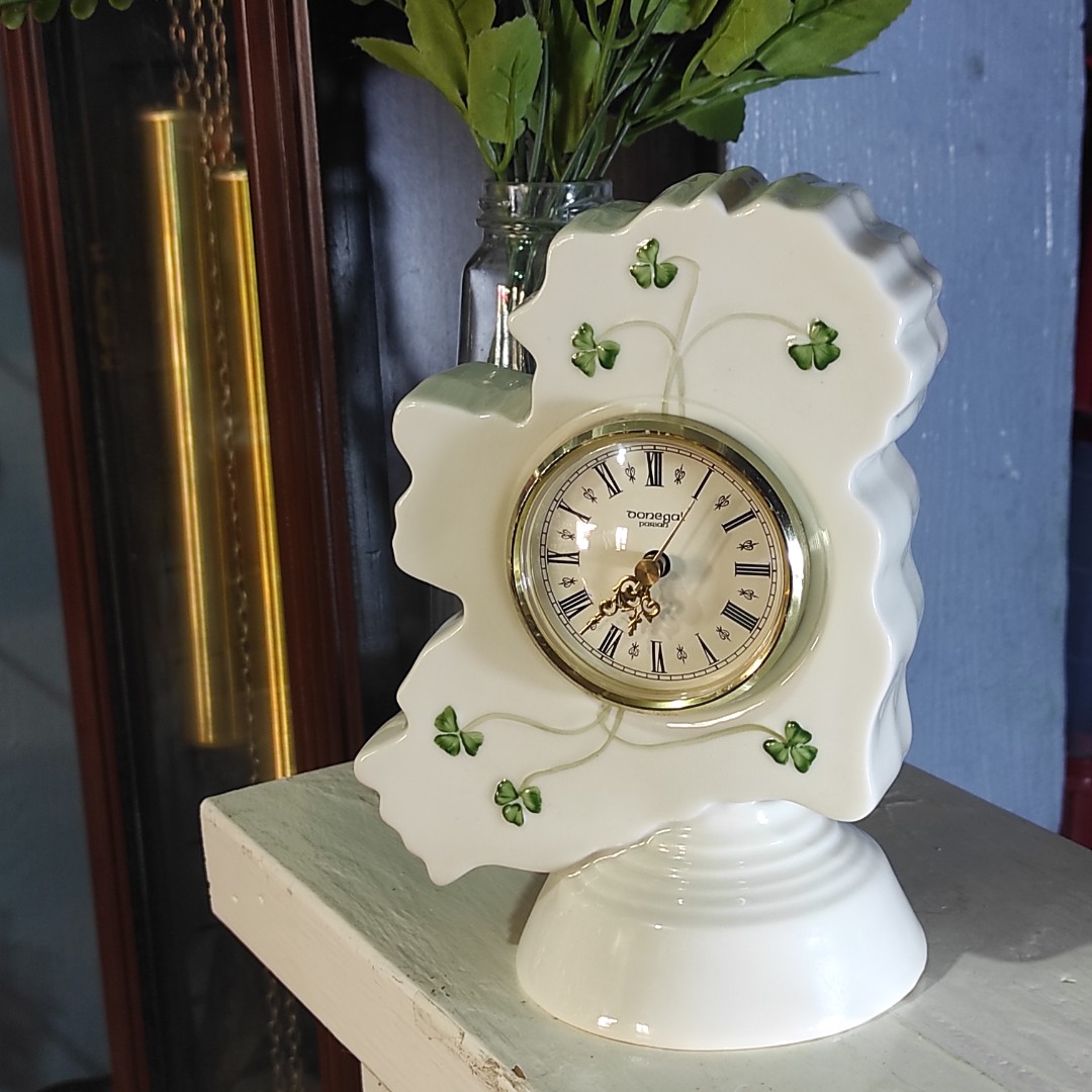 Donegal Parian China table top clock desk clock Emerald Isle clock ...