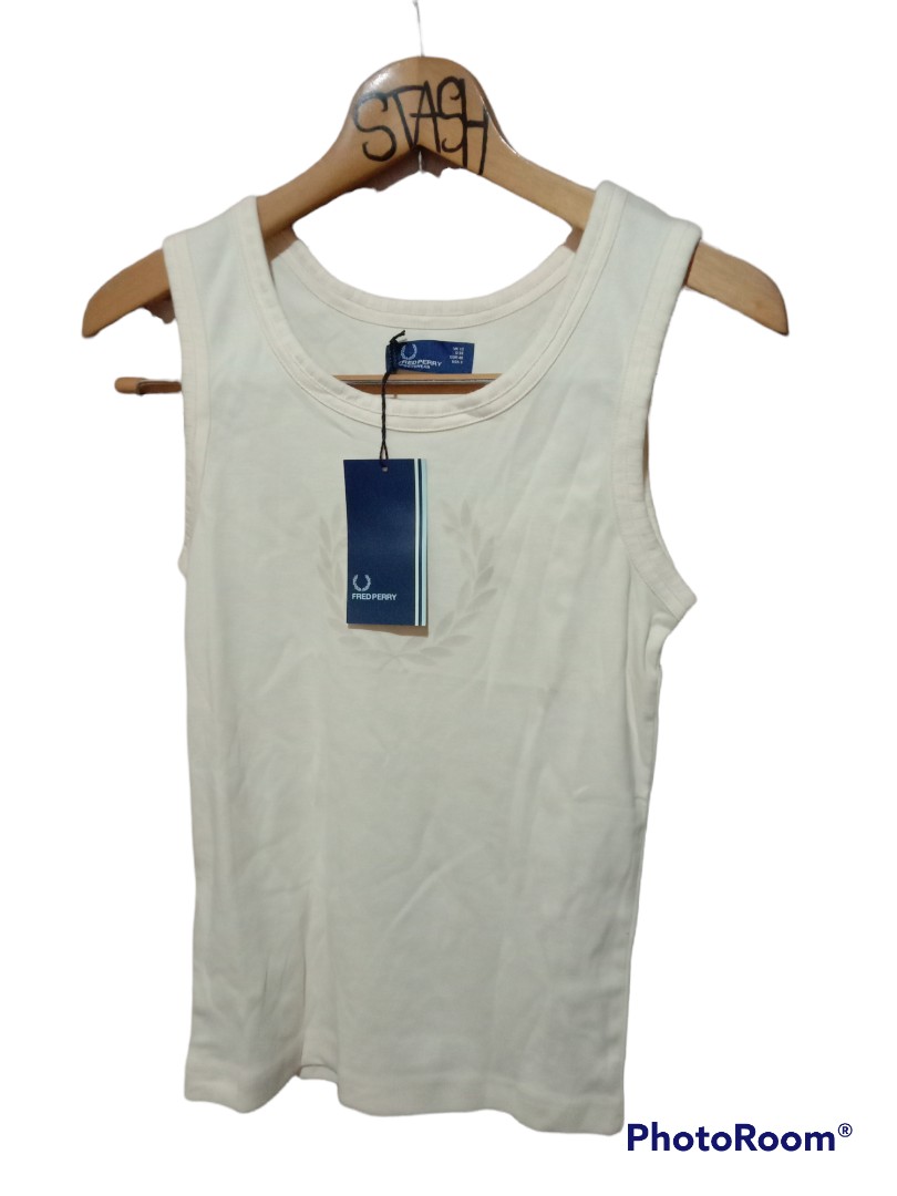 Fredperry Sando, Women's Fashion, Tops, Others Tops on Carousell