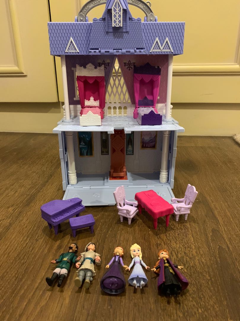Frozen House (Travel & Collapsable), Hobbies & Toys, Toys & Games on ...