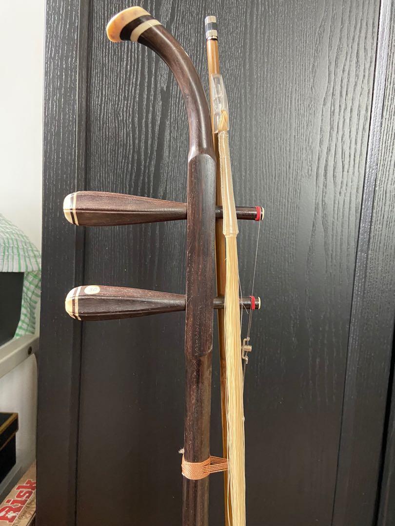 Hu Han Rou Aged Rosewood Erhu, Hobbies & Toys, Music & Media, Musical ...