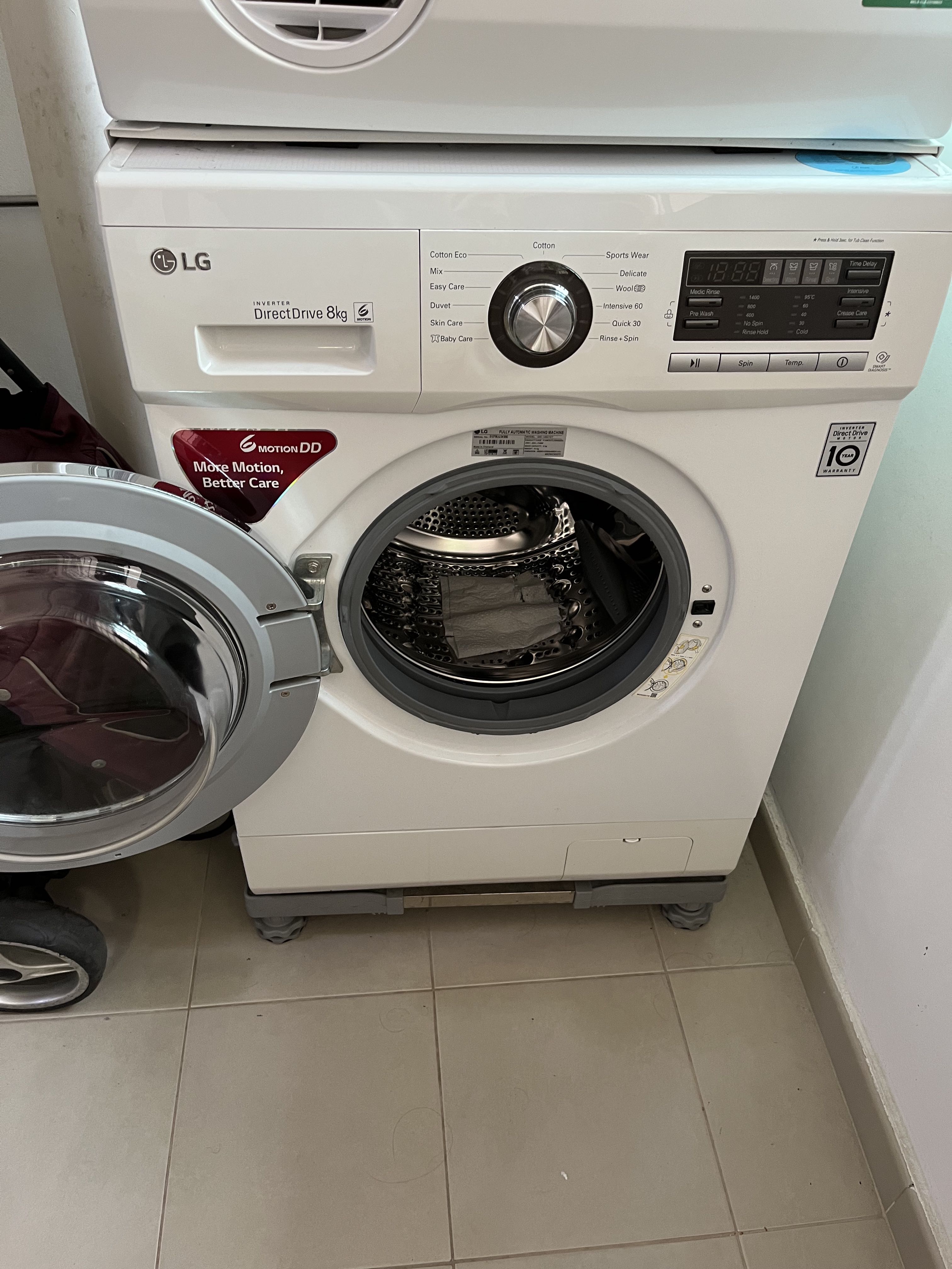 LG 8kg washing machine, TV & Home Appliances, Washing Machines and ...