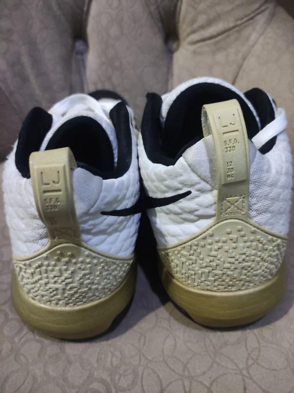 Nike Ambassador IX Lebron James, Fesyen Pria, Sepatu , Sneakers di ...