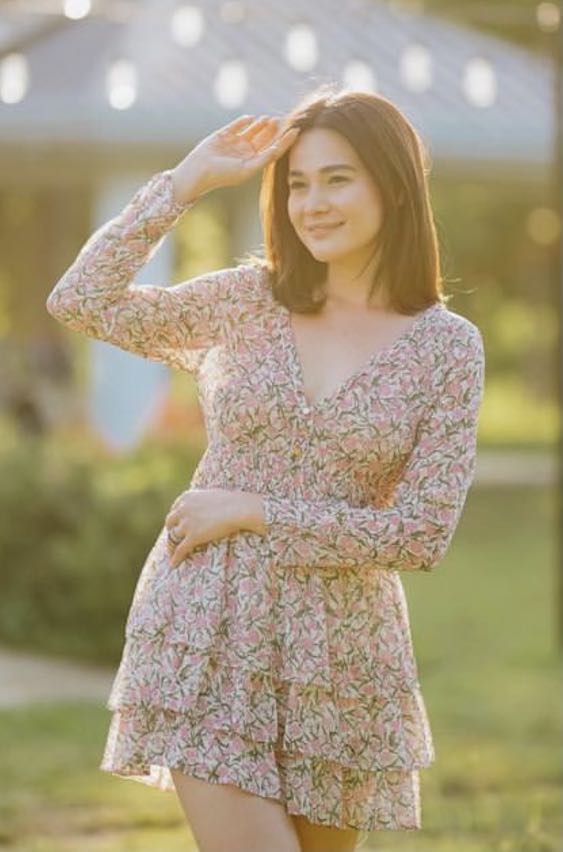 Not zara floral dress, Women's Fashion, Dresses & Sets, Dresses on ...