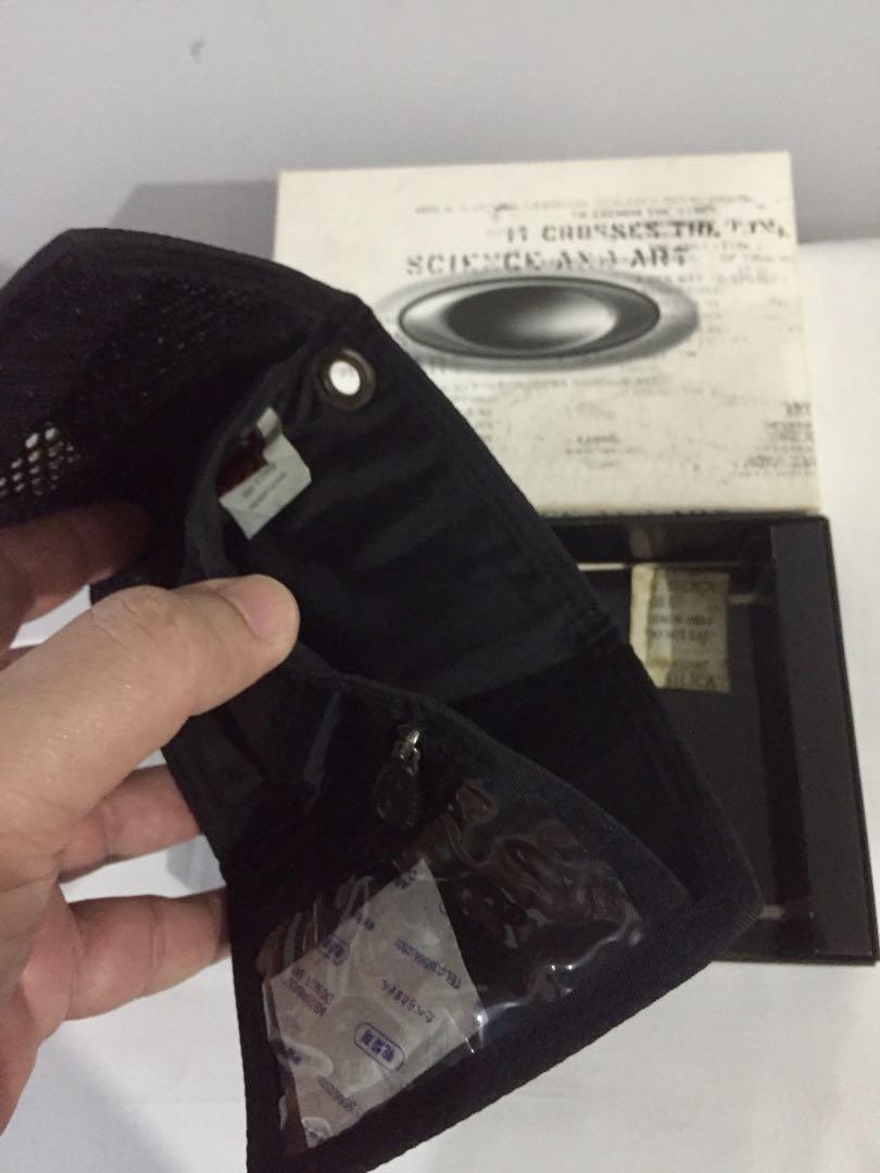 OAKLEY KEVLAR EDC WALLET TACTICAL FIXED! FREE SHIPPING, Men's Fashion ...