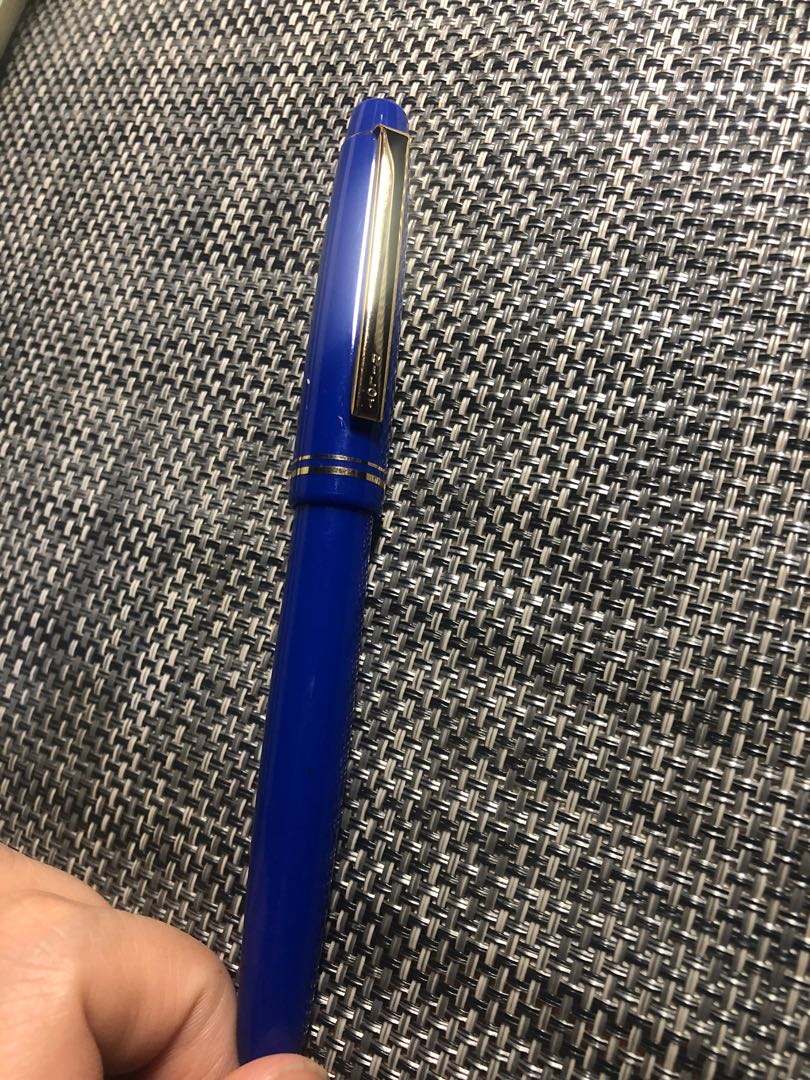 Pilot pen royal blue original, Hobbies & Toys, Stationery & Craft ...