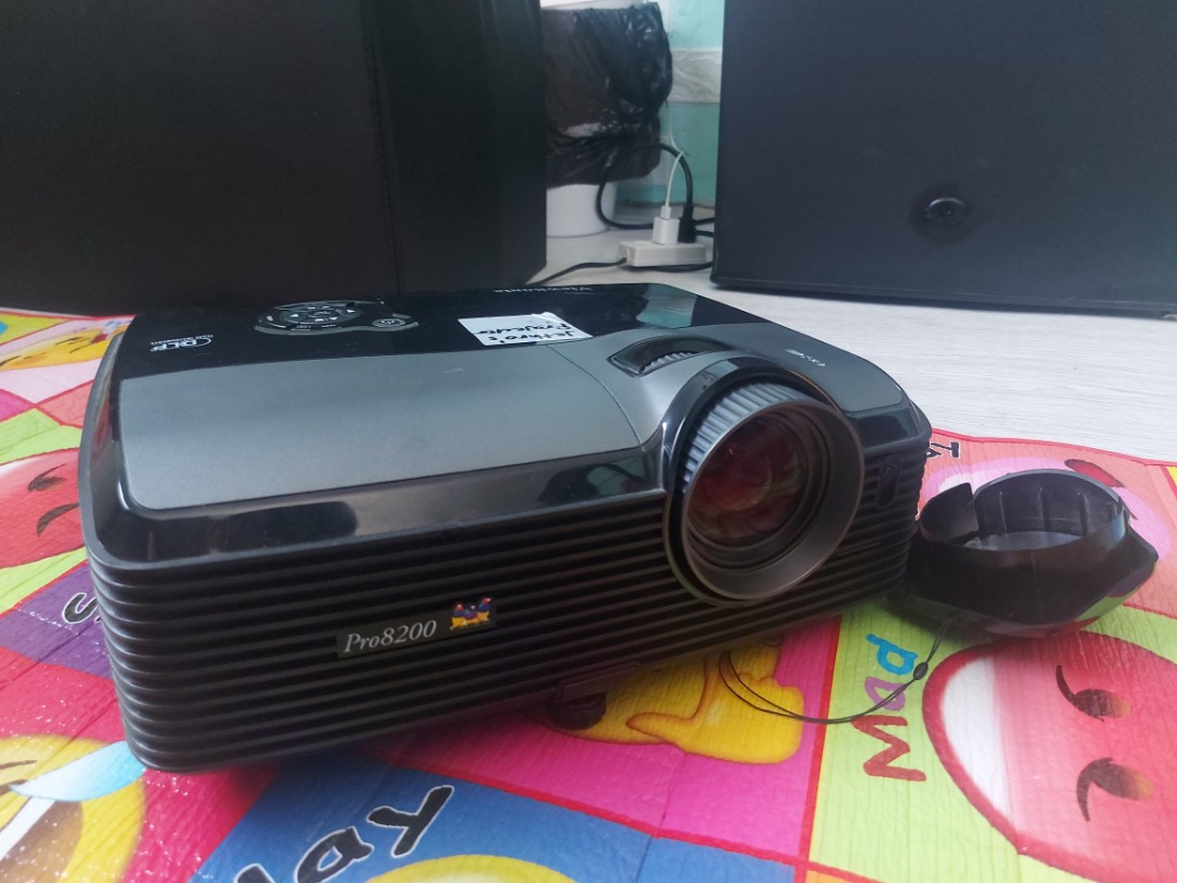 Projector view Sonic Pro8200, Computers & Tech, Office & Business ...