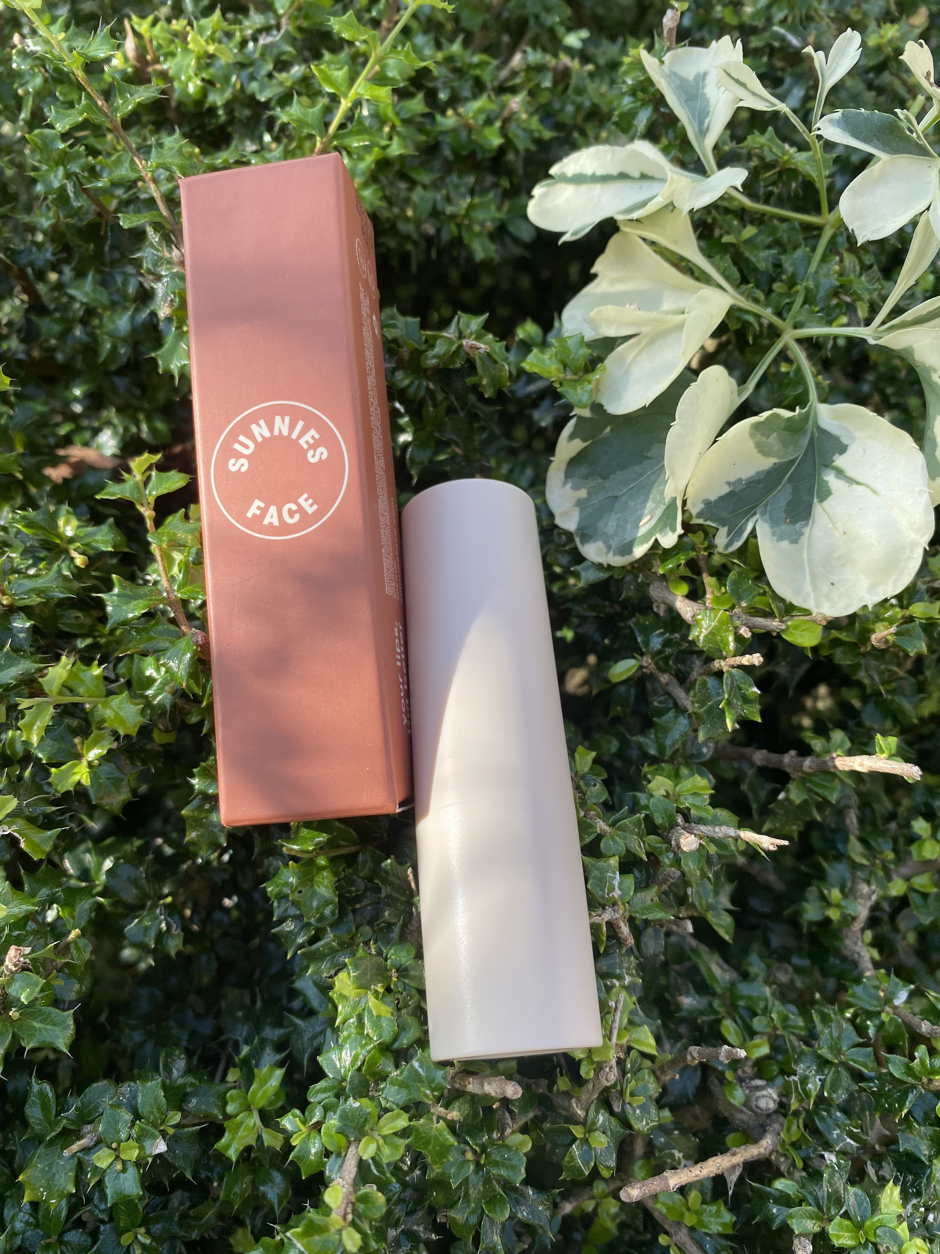 Sunnies Face Fluffmate Milk Tea, Beauty & Personal Care, Face, Makeup ...