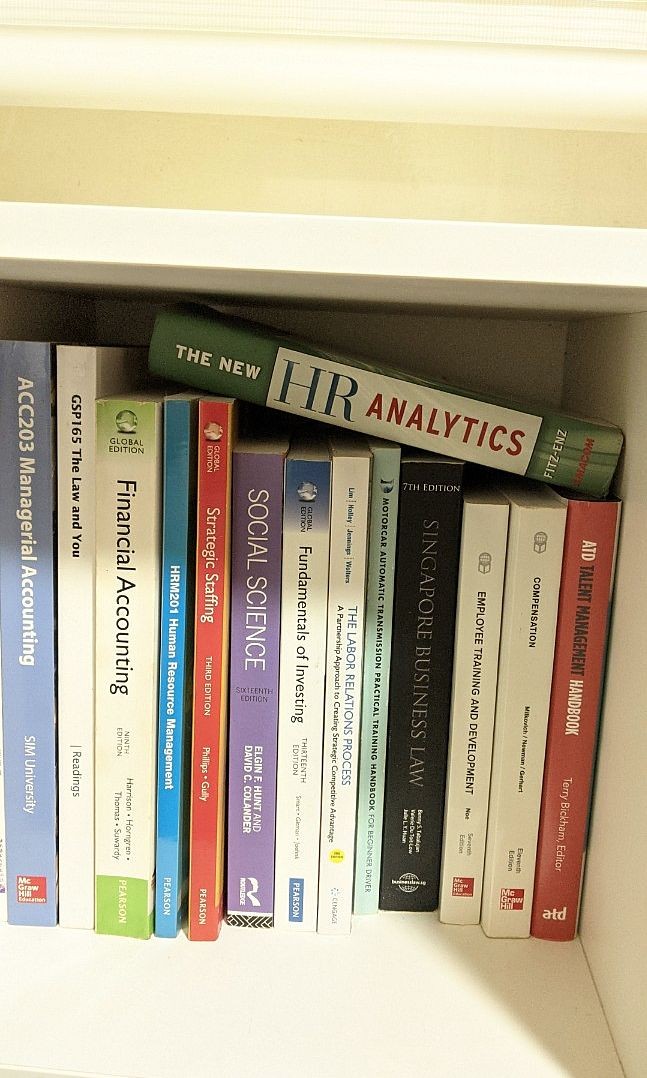 SUSS Textbook, Hobbies & Toys, Books & Magazines, Textbooks on Carousell