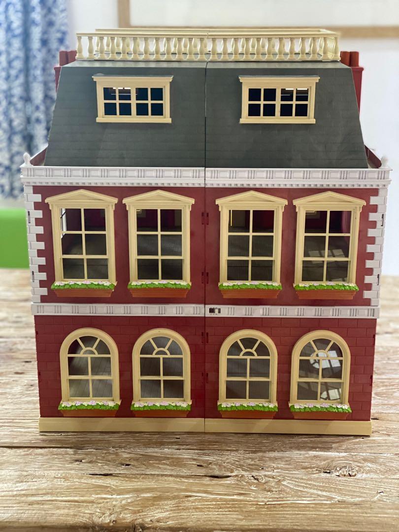 Sylvanian Manor House, Hobbies & Toys, Toys & Games on Carousell