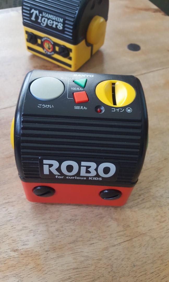 Tin Metal Robot Clock, Hobbies & Toys, Memorabilia & Collectibles ...