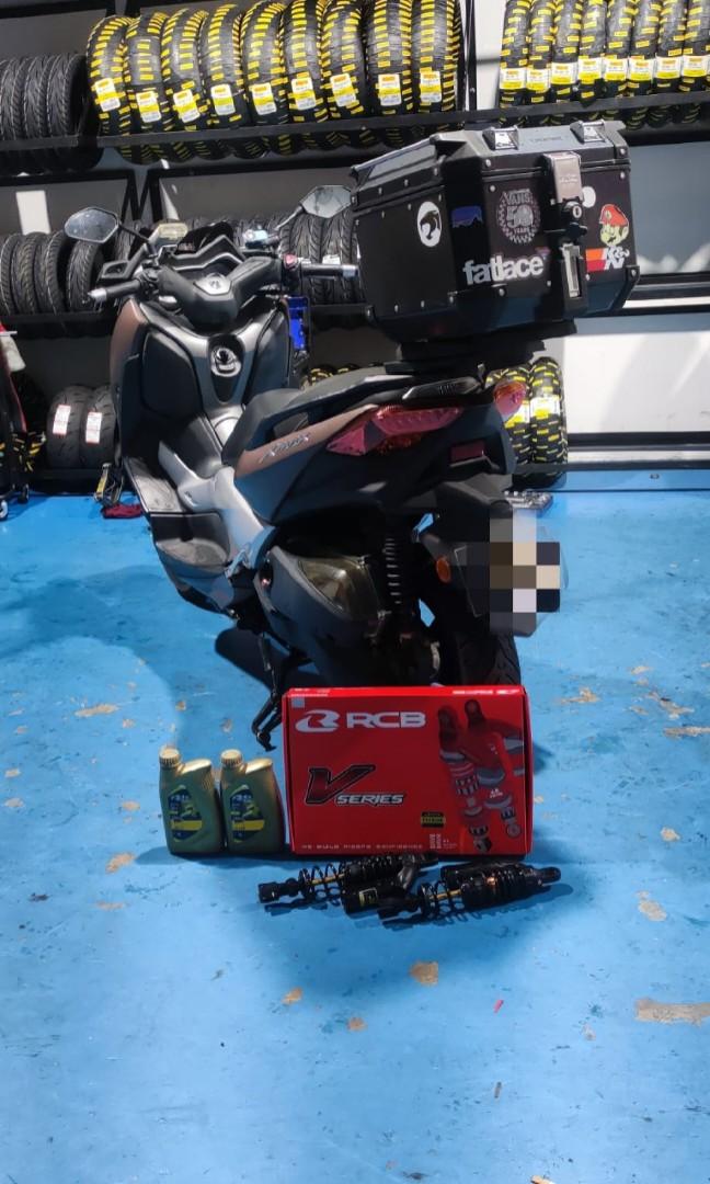 Xmax 300 Eni Engine Oil RCB Absorber, Motorcycles, Motorcycle ...