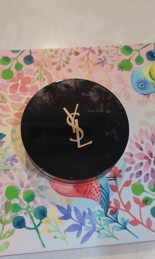 YSL compact foundation, Beauty & Personal Care, Face, Makeup on Carousell