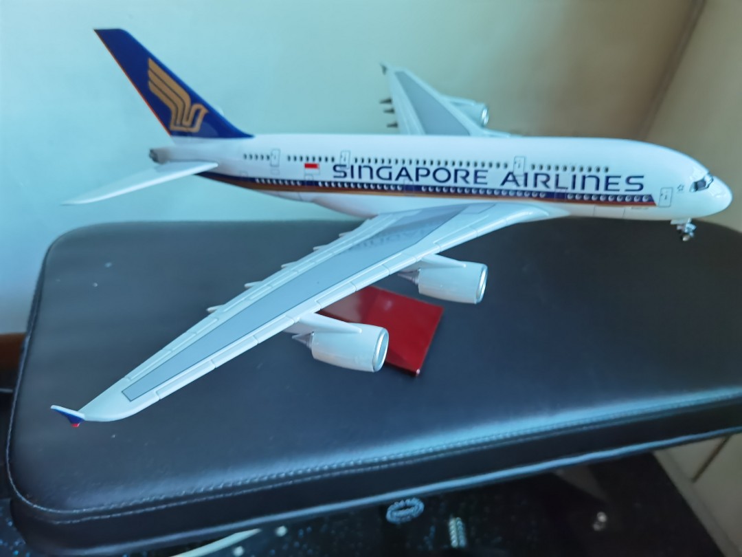 Singapore Airlines A380 plane. Scale 1:160., Hobbies & Toys ...