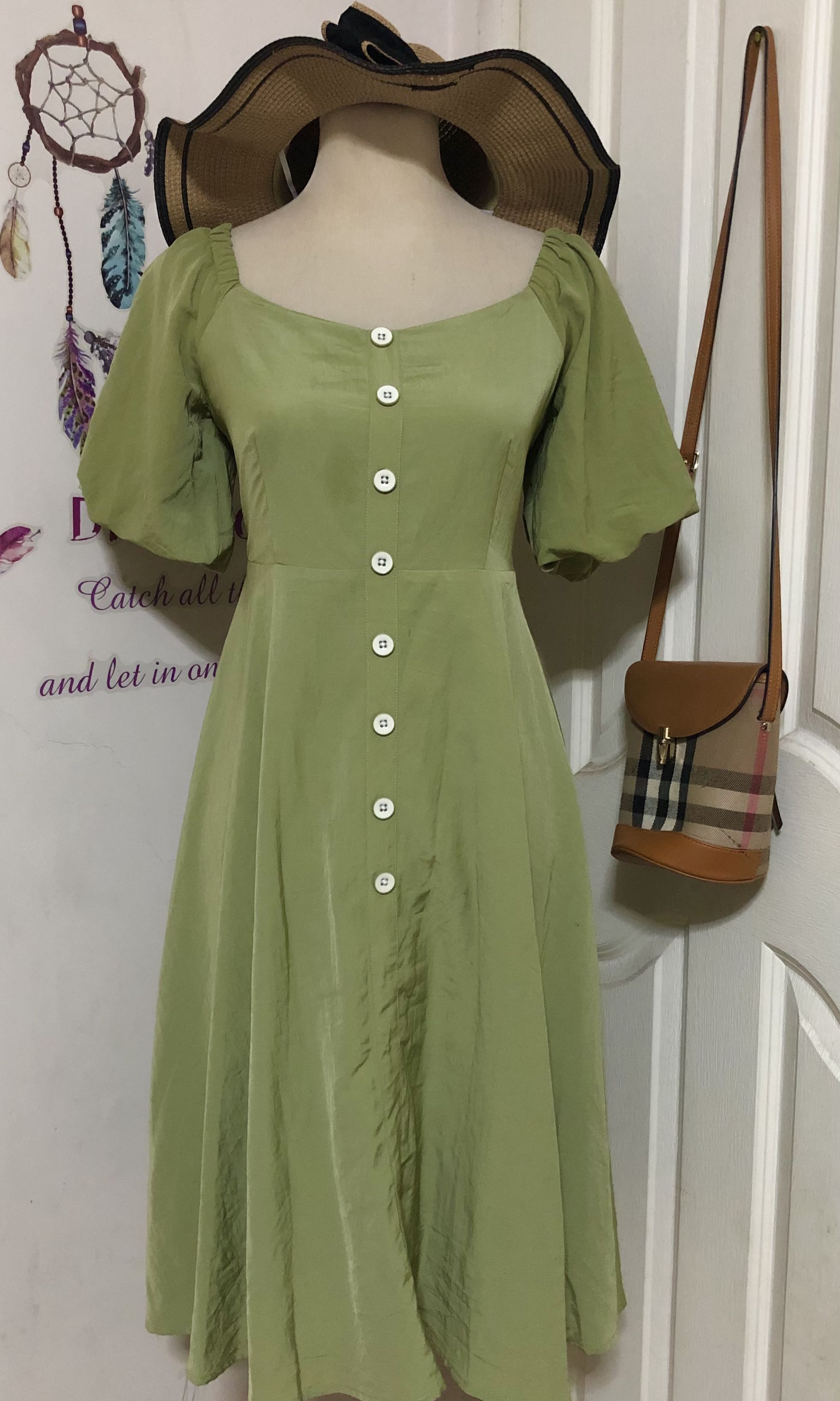 Avocado green puffs dress, Women's Fashion, Dresses & Sets, Dresses on ...