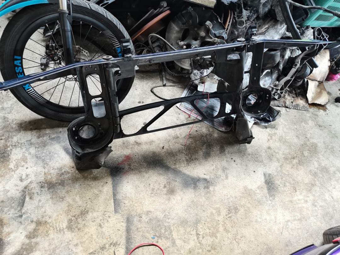 Bmw e36 front frame complete, Auto Accessories on Carousell