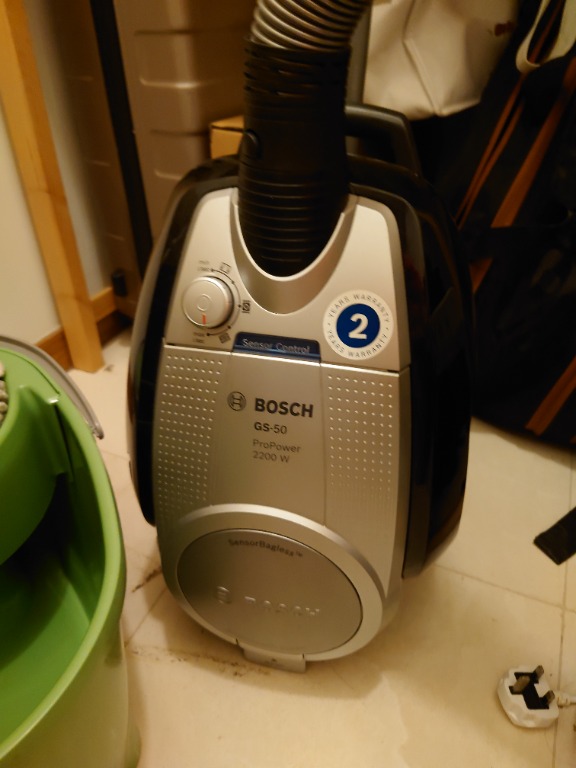 Bosch GS 50 Bagless vacuum cleaner, TV & Home Appliances, Vacuum ...