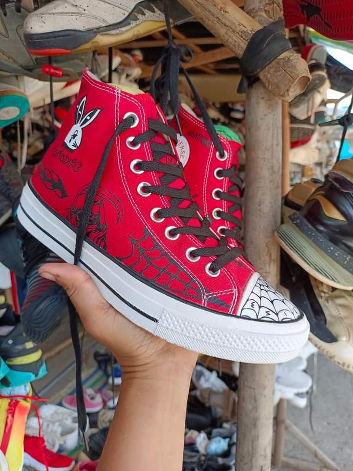 Converse Chuck Taylor - Paradise on Carousell