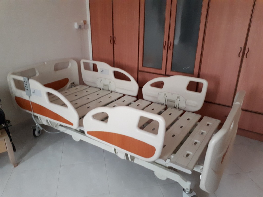 DNR (Disability Needs + Rehab) Electric 3 Functions Bed with Quad Rails ...