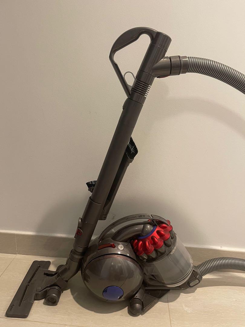 Dyson DC38 Big Ball Vacuum Cleaner, TV & Home Appliances, Vacuum ...
