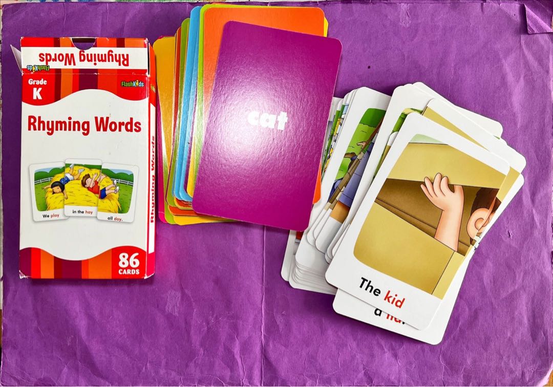 Flash cards: rhyming words, 興趣及遊戲, 書本 & 文具, 小朋友書 - Carousell