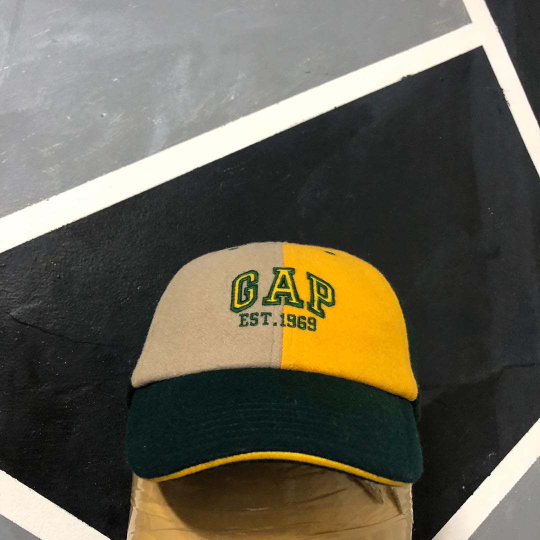 Gap tricolor cap, Men's Fashion, Watches & Accessories, Caps & Hats on ...