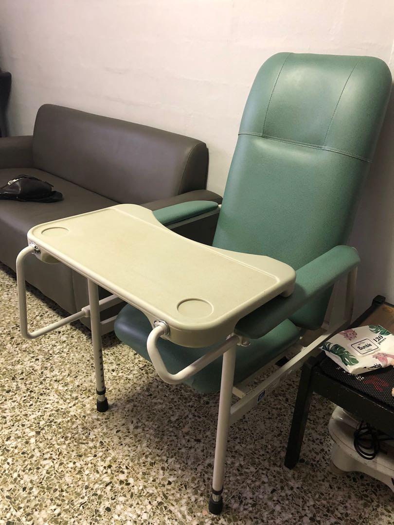 Geriatric Chair with table tray, Health & Nutrition, Assistive ...