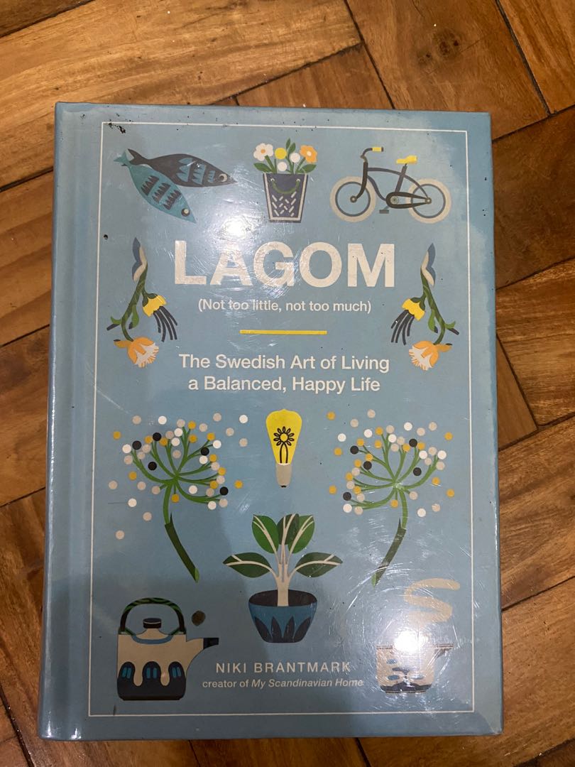 Lagom (The swedish art of Living a balanced,happy life), Hobbies & Toys ...