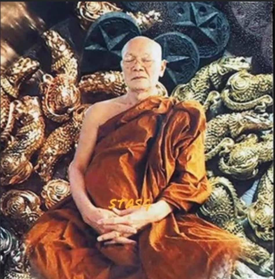 LP Pinak with Phra Buddha(Retro 2498) Master: LP Montri Year: B.E.2559 ...