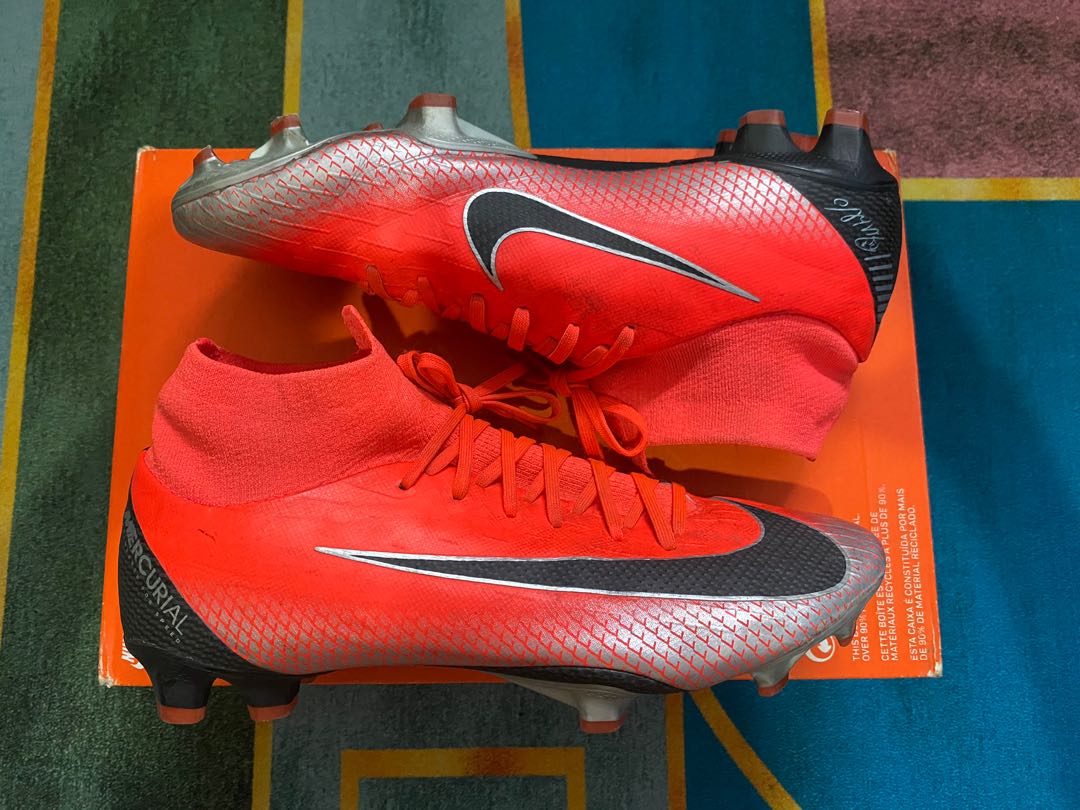 Nike CR7 Superfly 6, Sports Equipment, Sports & Games, Racket & Ball ...