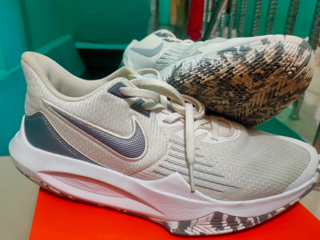 Nike precision V, Luxury, Sneakers & Footwear on Carousell