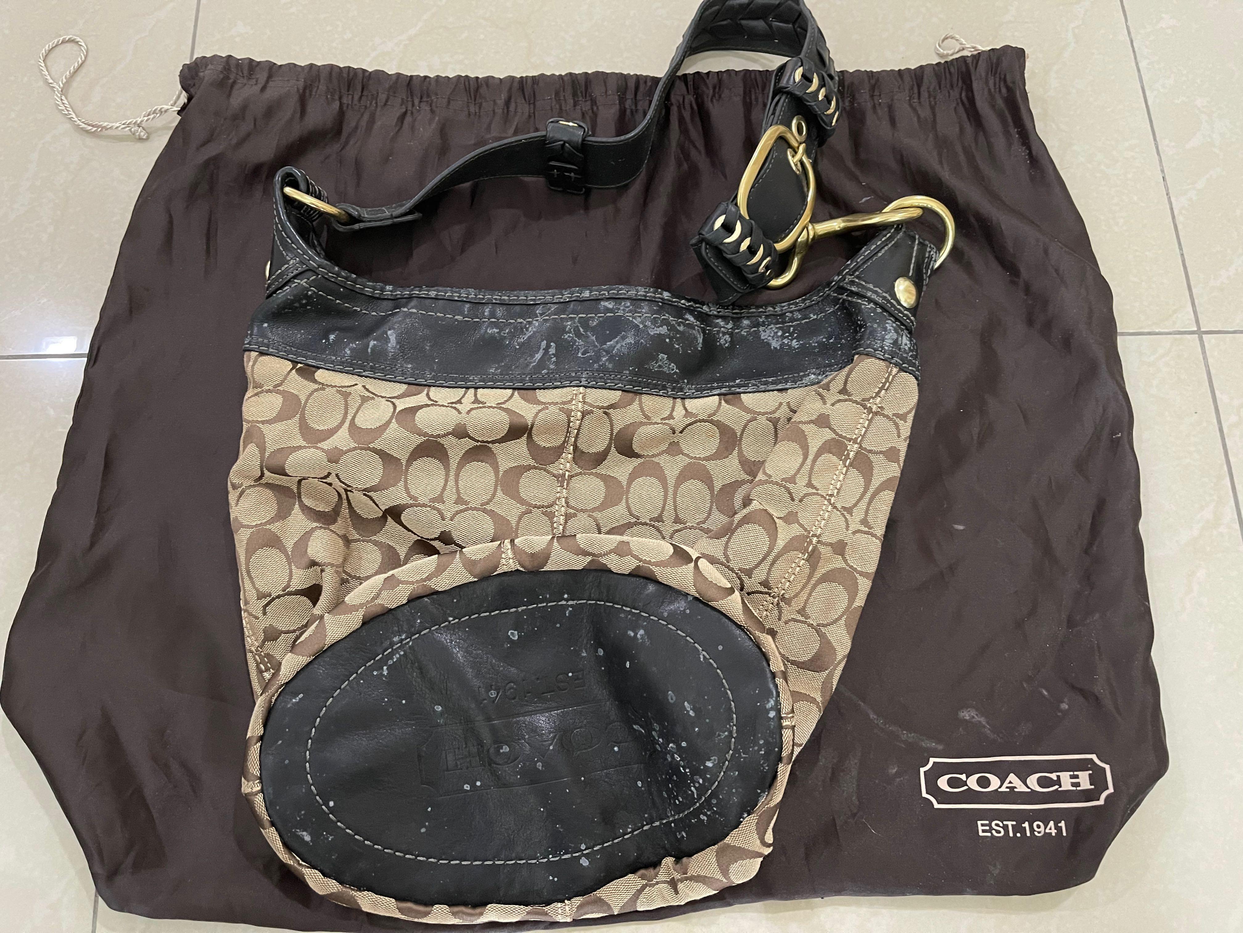 Original Coach bag (defects), Luxury, Bags & Wallets on Carousell