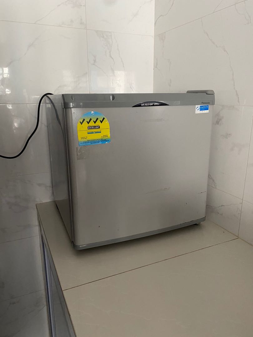 Panasonic mini fridge, TV & Home Appliances, Kitchen Appliances ...