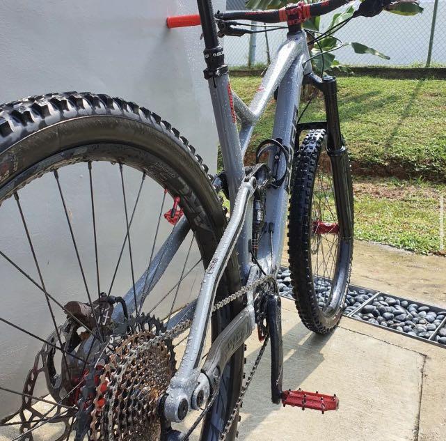 Pyga Slackline Size L full suspension MTB, Sports Equipment, Bicycles ...