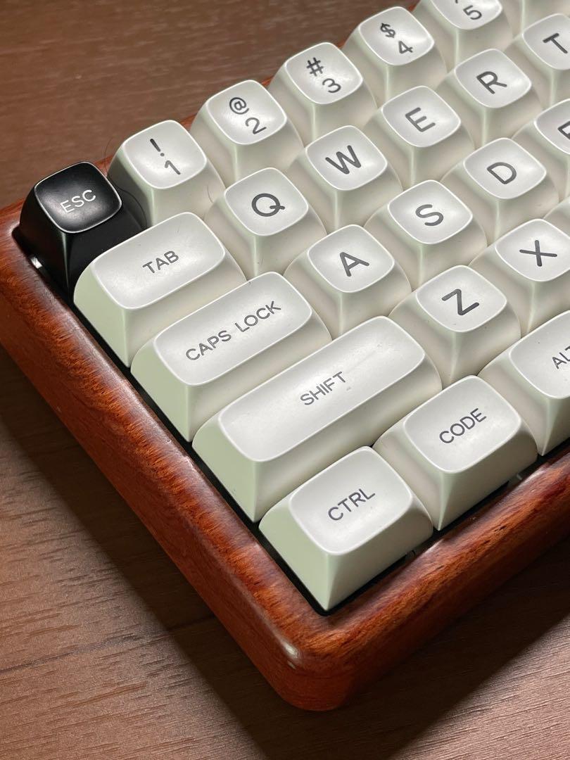 Rare Premium 65% Mechanical Keyboard Setup, Computers & Tech, Parts ...